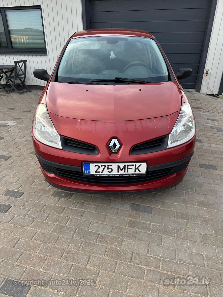 Red Renault Clio 2005 in Tallinn, with an engine capacity of 1.10 L and mileage of 214 thousand km for 999 €, photo 6 on AUTOMOTO.COM.LV