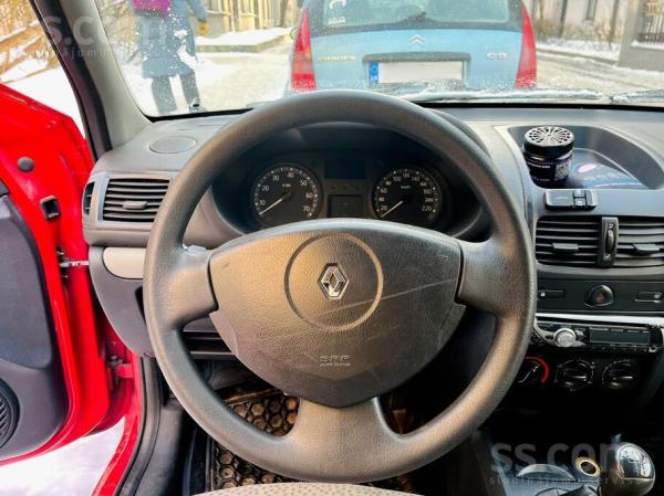 Sarkans Renault Clio 2006 Rīga, ar dzinēja tilpumu 1.20 L un nobraukumu 227 tūkst. km par 1500 €, foto 10 vietnē AUTOMOTO.COM.LV