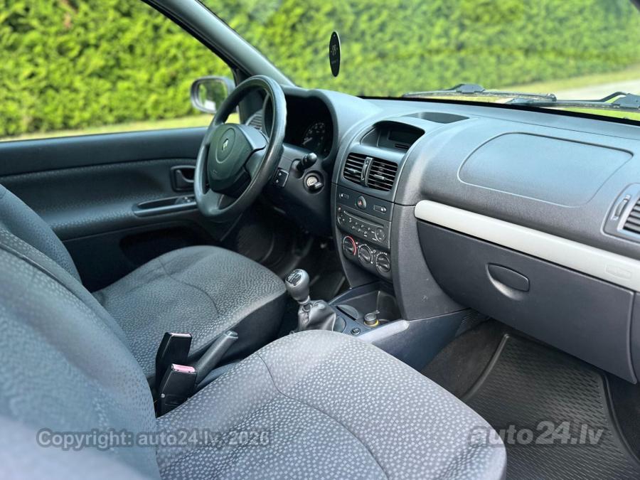Sarkans Renault Clio 2006 Tallina, ar dzinēja tilpumu 1.10 L un nobraukumu 241 tūkst. km par 1390 €, foto 11 vietnē AUTOMOTO.COM.LV