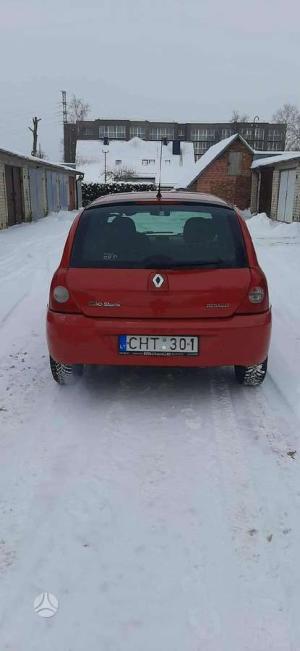 Sarkans Renault Clio 2007 Šauļi, ar dzinēja tilpumu 1.46 L un nobraukumu 265 tūkst. km par 800 €, foto 4 vietnē AUTOMOTO.COM.LV