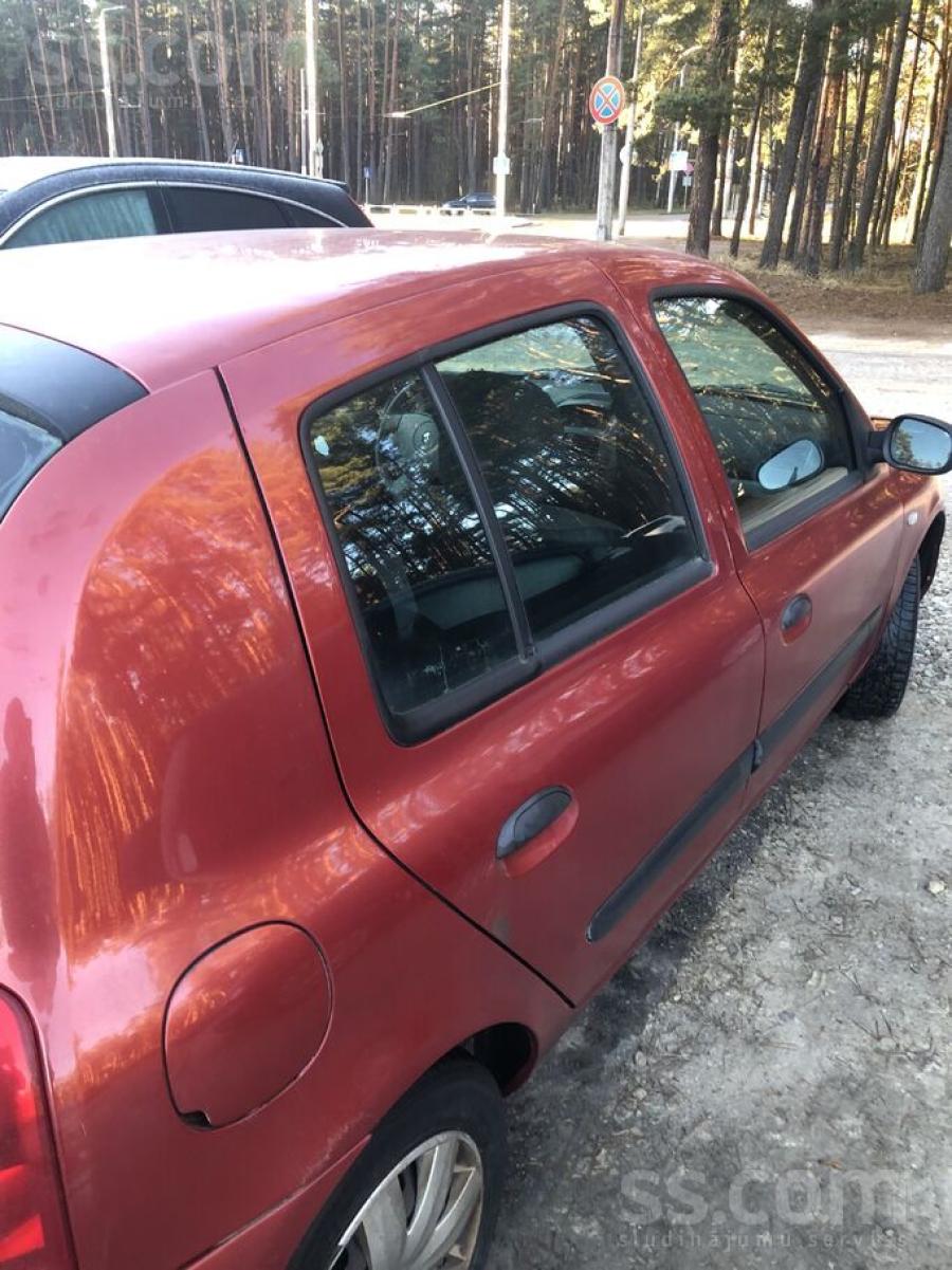 Red Renault Clio 2007 in Preili, with an engine capacity of 1.20 L and mileage of 112 thousand km for 1200 €, photo 5 on AUTOMOTO.COM.LV