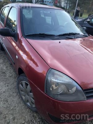 Red Renault Clio 2007 in Preili, with an engine capacity of 1.20 L and mileage of 112 thousand km for 1200 €, photo 6 on AUTOMOTO.COM.LV