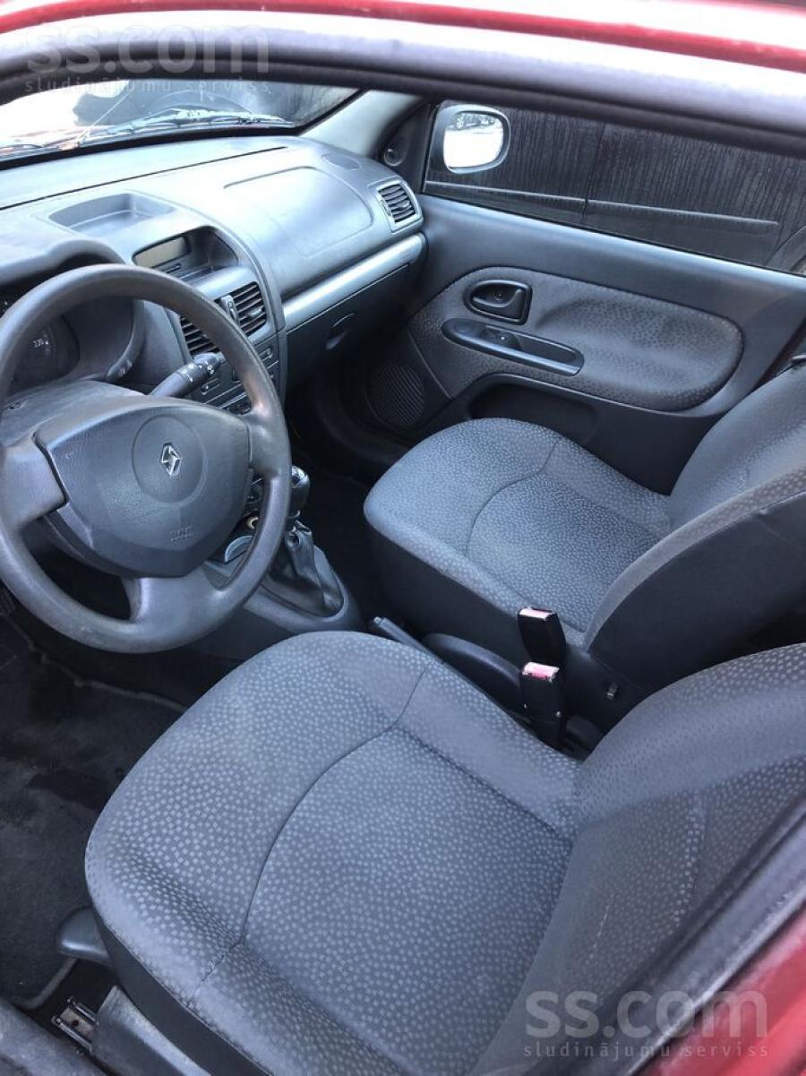 Red Renault Clio 2007 in Preili, with an engine capacity of 1.20 L and mileage of 112 thousand km for 1200 €, photo 7 on AUTOMOTO.COM.LV