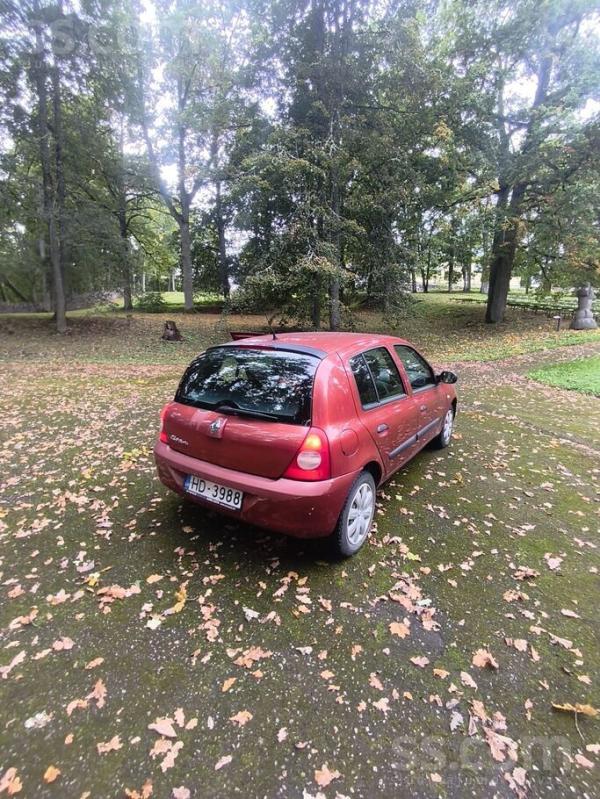 Sarkans Renault Clio 2008 Madona, ar dzinēja tilpumu 1.10 L un nobraukumu 190 tūkst. km par 900 €, foto 3 vietnē AUTOMOTO.COM.LV