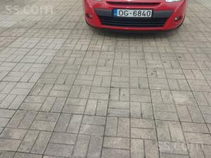Red Renault Clio 2009 in Daugavpils, with an engine capacity of 1.50 L and mileage of 0 thousand km for 1550 €, photo 4 on AUTOMOTO.COM.LV