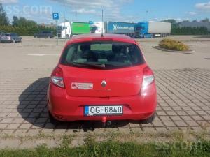 Red Renault Clio 2009 in Daugavpils, with an engine capacity of 1.50 L and mileage of 0 thousand km for 1850 €, photo 4 on AUTOMOTO.COM.LV
