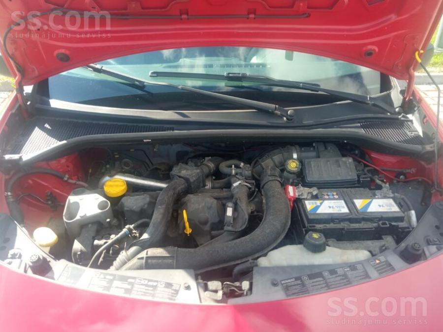 Red Renault Clio 2009 in Daugavpils, with an engine capacity of 1.50 L and mileage of 0 thousand km for 1850 €, photo 7 on AUTOMOTO.COM.LV