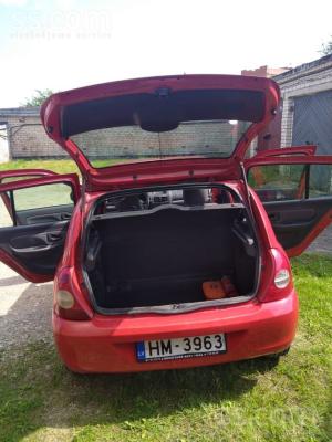 Red Renault Clio 2010 in Cesis, with an engine capacity of 1.50 L and mileage of 0 thousand km for 1200 €, photo 6 on AUTOMOTO.COM.LV