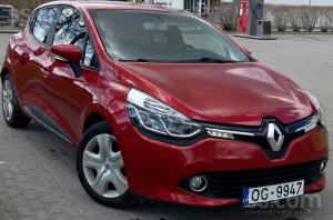 Red Renault Clio 2013 in Jelgava, with an engine capacity of 1.50 L and mileage of 285 thousand km for 4200 €, photo 3 on AUTOMOTO.COM.LV