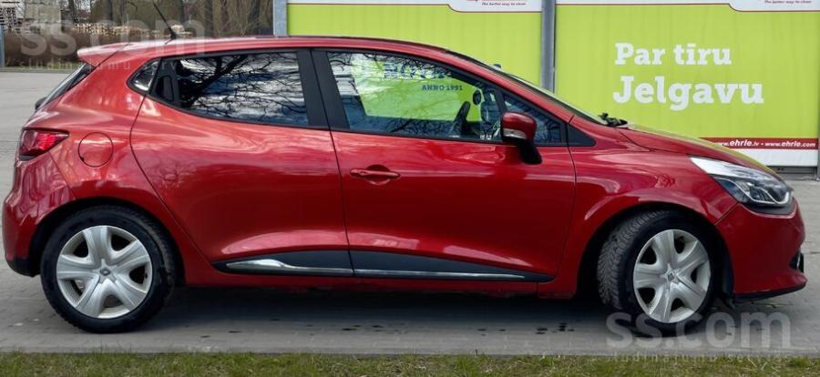 Red Renault Clio 2013 in Jelgava, with an engine capacity of 1.50 L and mileage of 285 thousand km for 4200 €, photo 7 on AUTOMOTO.COM.LV
