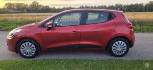 Sarkans Renault Clio 2013 Marijampole, ar dzinēja tilpumu 0.00 L un nobraukumu 257 tūkst. km par 2700 €, foto 7 vietnē AUTOMOTO.COM.LV