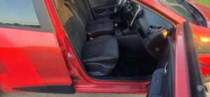 Sarkans Renault Clio 2013 Marijampole, ar dzinēja tilpumu 0.00 L un nobraukumu 257 tūkst. km par 2700 €, foto 13 vietnē AUTOMOTO.COM.LV