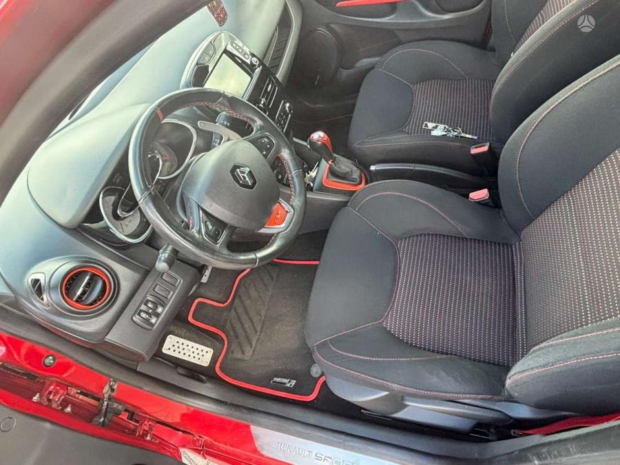 Sarkans Renault Clio 2013 Tauragė, ar dzinēja tilpumu 1.62 L un nobraukumu 112 tūkst. km par 8700 €, foto 9 vietnē AUTOMOTO.COM.LV