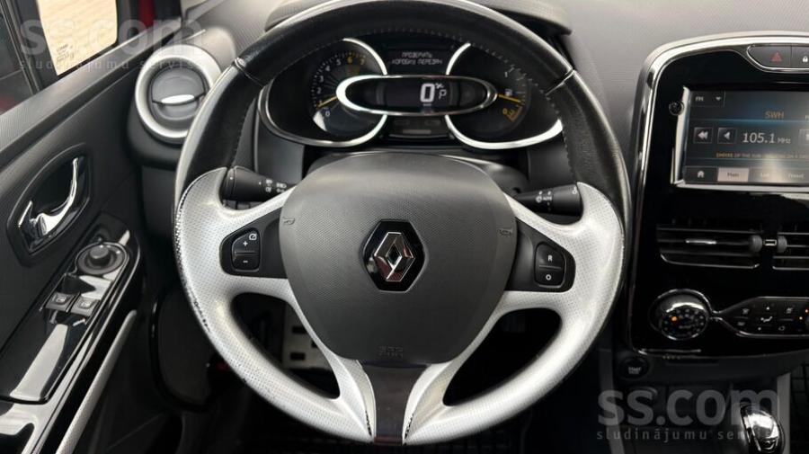 Red Renault Clio 2014 in Liepaja, with an engine capacity of 1.20 L and mileage of 82 thousand km for 3250 €, photo 15 on AUTOMOTO.COM.LV