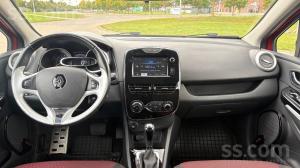 Red Renault Clio 2014 in Liepaja, with an engine capacity of 1.20 L and mileage of 82 thousand km for 3250 €, photo 17 on AUTOMOTO.COM.LV