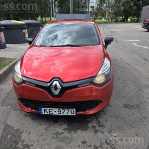 Sarkans Renault Clio 2015 Rīga, ar dzinēja tilpumu 1.50 L un nobraukumu 262 tūkst. km par 3150 €, foto 4 vietnē AUTOMOTO.COM.LV