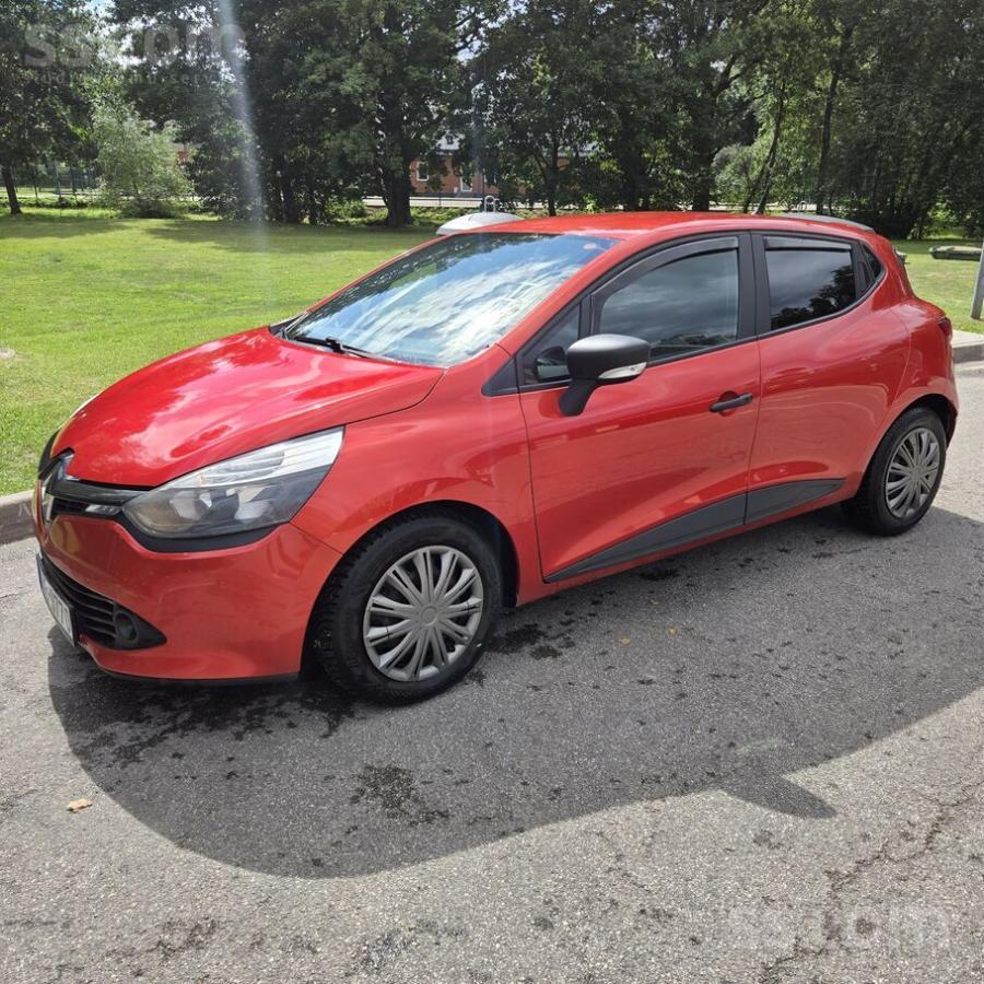 Sarkans Renault Clio 2015 Rīga, ar dzinēja tilpumu 1.50 L un nobraukumu 262 tūkst. km par 3150 €, foto 9 vietnē AUTOMOTO.COM.LV