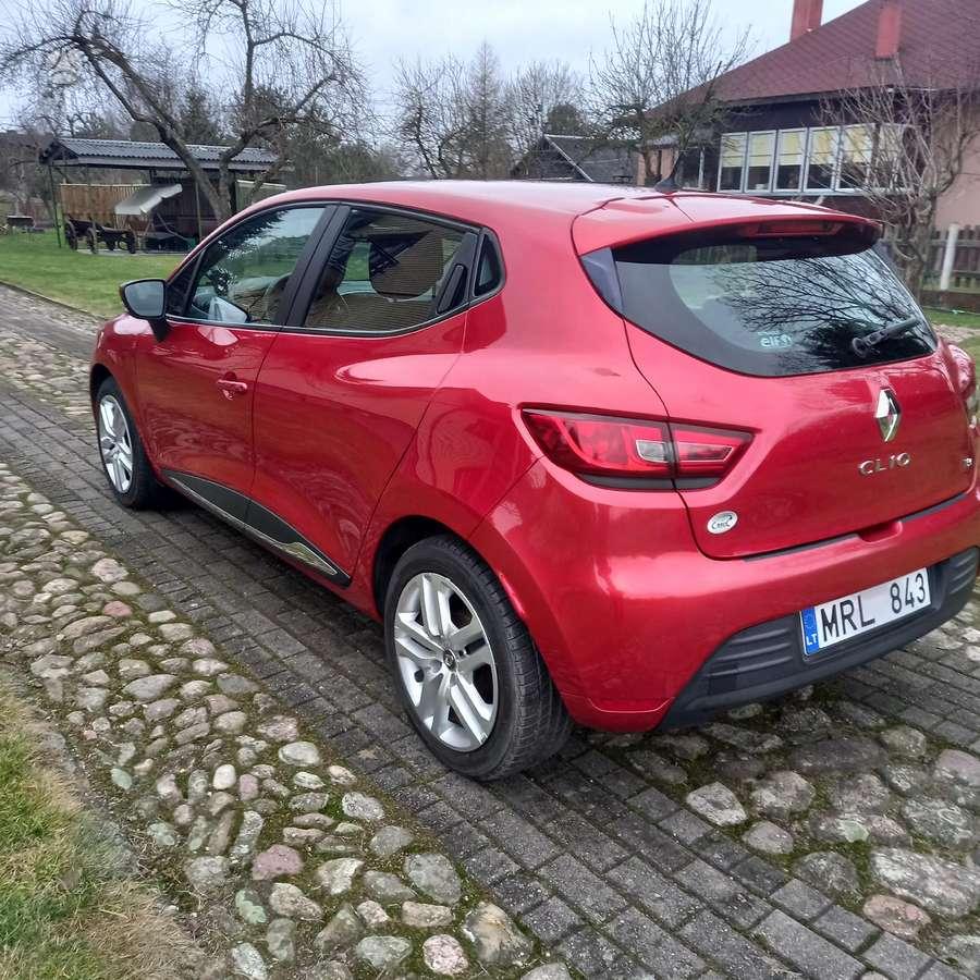 Red Renault Clio 2016 in Vilnius, with an engine capacity of 0.90 L and mileage of 84 thousand km for 4200 €, photo 5 on AUTOMOTO.COM.LV