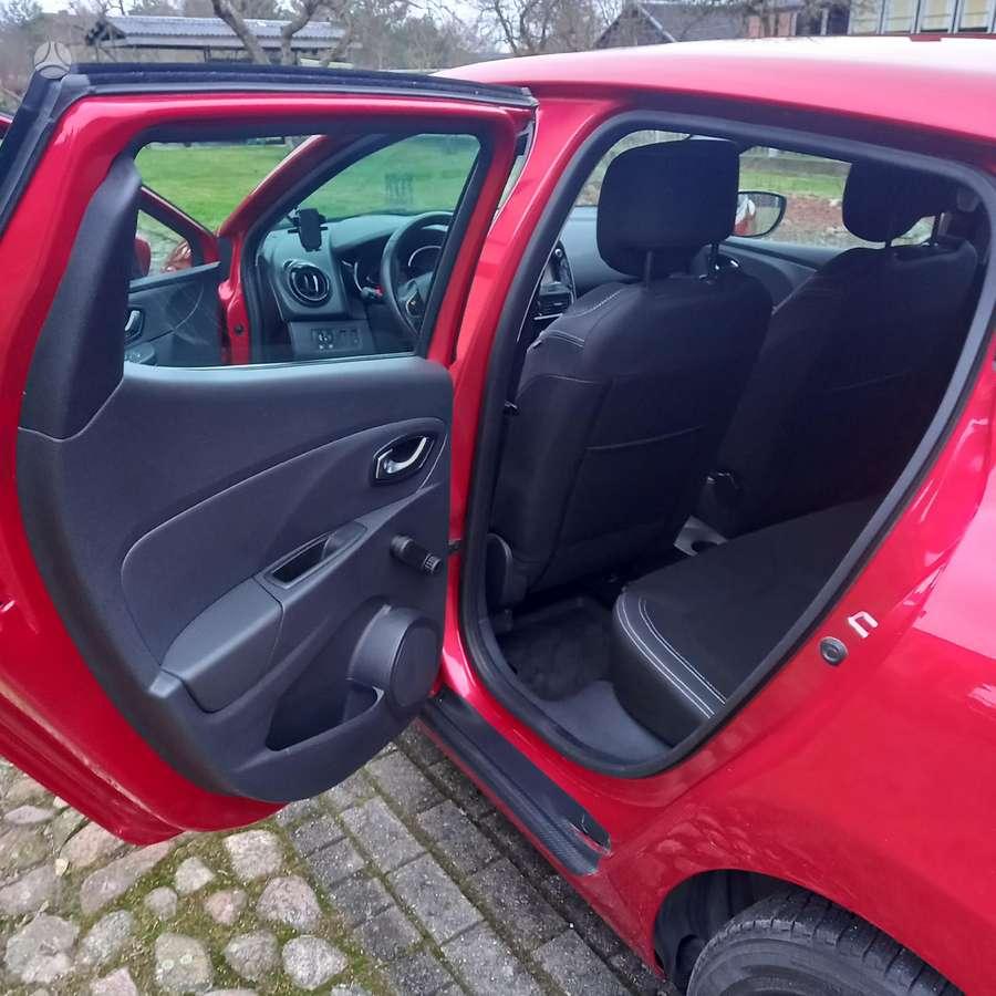 Red Renault Clio 2016 in Vilnius, with an engine capacity of 0.90 L and mileage of 84 thousand km for 4200 €, photo 8 on AUTOMOTO.COM.LV