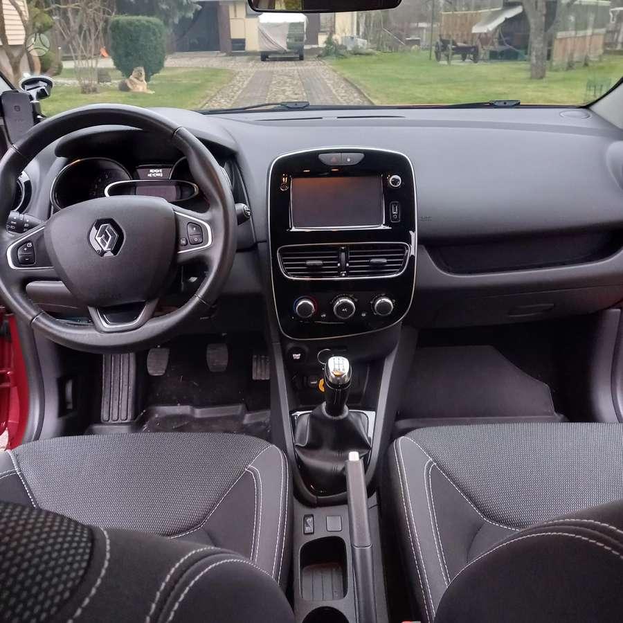 Red Renault Clio 2016 in Vilnius, with an engine capacity of 0.90 L and mileage of 84 thousand km for 4200 €, photo 12 on AUTOMOTO.COM.LV