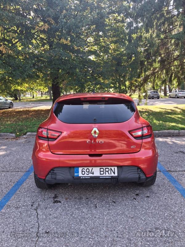 Red Renault Clio 2016 in Tallinn, with an engine capacity of 1.50 L and mileage of 207 thousand km for 5500 €, photo 6 on AUTOMOTO.COM.LV