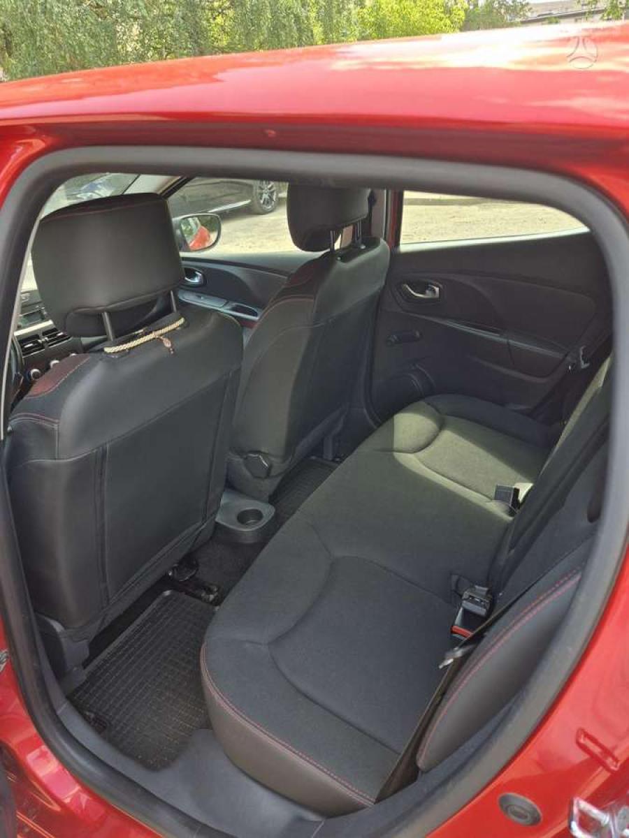 Sarkans Renault Clio 2016 Kauņa, ar dzinēja tilpumu 1.46 L un nobraukumu 213 tūkst. km par 2800 €, foto 8 vietnē AUTOMOTO.COM.LV