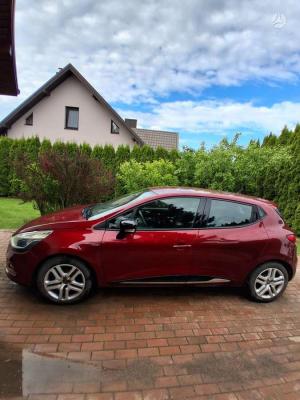 Red Renault Clio 2016 in Alytus, with an engine capacity of 0.90 L and mileage of 56 thousand km for 4450 €, photo 3 on AUTOMOTO.COM.LV