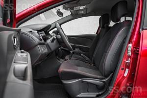 Sarkans Renault Clio 2016 Rīga, ar dzinēja tilpumu 1.50 L un nobraukumu 287 tūkst. km par 3990 €, foto 10 vietnē AUTOMOTO.COM.LV