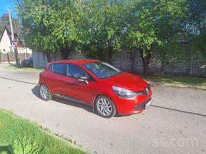 Sarkans Renault Clio 2016 Daugavpils, ar dzinēja tilpumu 1.50 L un nobraukumu 266 tūkst. km par 3850 €, foto 3 vietnē AUTOMOTO.COM.LV