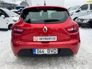 Red Renault Clio 2017 in Tallinn, with an engine capacity of 1.50 L and mileage of 140 thousand km for 5500 €, photo 4 on AUTOMOTO.COM.LV