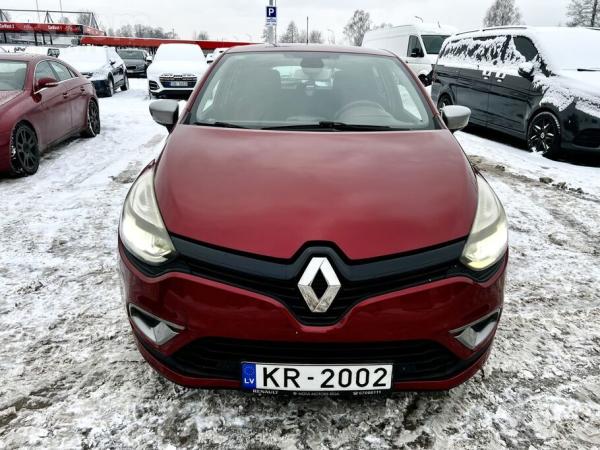Red Renault Clio 2017 in Riga, with an engine capacity of 1.20 L and mileage of 160 thousand km for 4500 €, photo 4 on AUTOMOTO.COM.LV