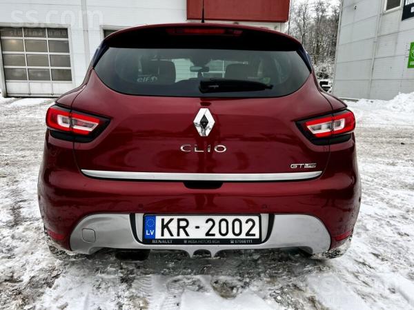 Red Renault Clio 2017 in Riga, with an engine capacity of 1.20 L and mileage of 160 thousand km for 4500 €, photo 10 on AUTOMOTO.COM.LV
