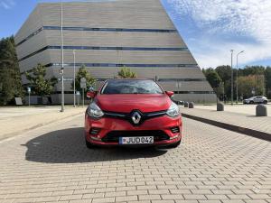 Sarkans Renault Clio 2017 Viļņa, ar dzinēja tilpumu 1.46 L un nobraukumu 88 tūkst. km par 5000 €, foto 3 vietnē AUTOMOTO.COM.LV
