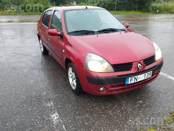 Red Renault Clio 2005 in Riga, with an engine capacity of 1.40 L and mileage of 164 thousand km for 700 €, photo 2 on AUTOMOTO.COM.LV