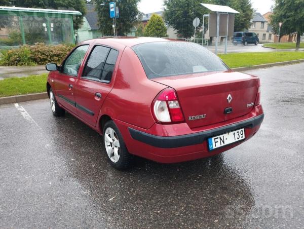 Red Renault Clio 2005 in Riga, with an engine capacity of 1.40 L and mileage of 164 thousand km for 700 €, photo 4 on AUTOMOTO.COM.LV