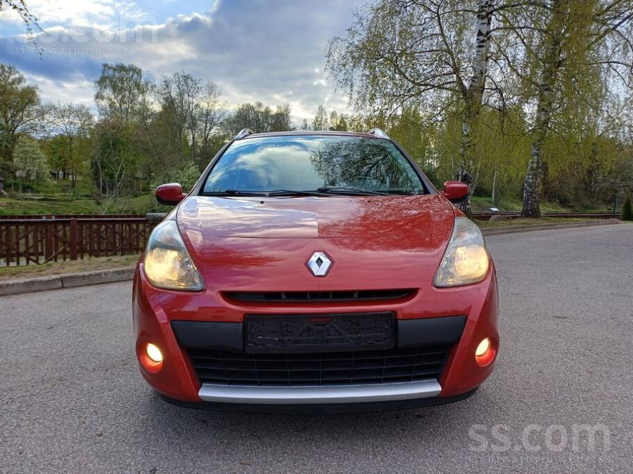 Sarkans Renault Clio 2010 Valmiera, ar dzinēja tilpumu 1.20 L un nobraukumu 211 tūkst. km par 3550 €, foto 2 vietnē AUTOMOTO.COM.LV