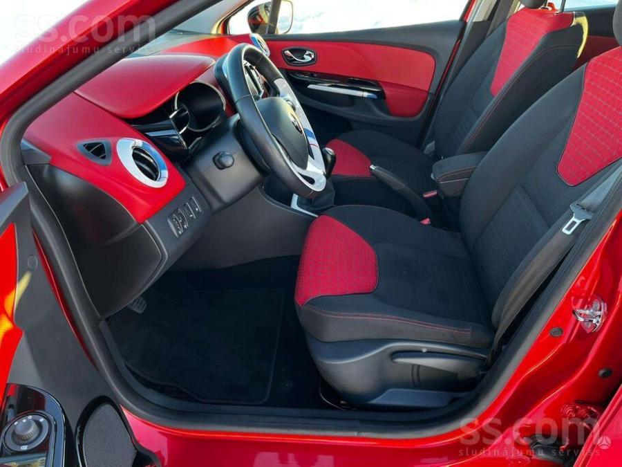 Sarkans Renault Clio 2013 Rīga, ar dzinēja tilpumu 1.50 L un nobraukumu 199 tūkst. km par 4995 €, foto 11 vietnē AUTOMOTO.COM.LV