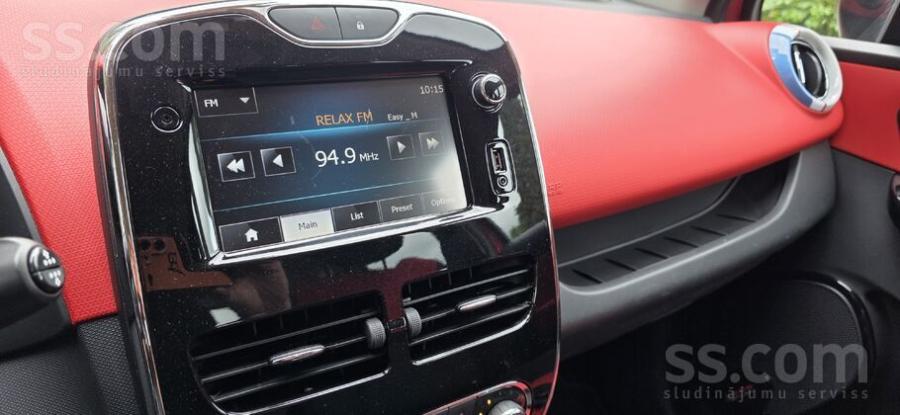 Sarkans Renault Clio 2013 Rīga, ar dzinēja tilpumu 1.50 L un nobraukumu 220 tūkst. km par 4995 €, foto 19 vietnē AUTOMOTO.COM.LV