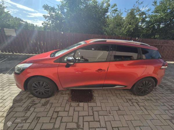 Sarkans Renault Clio 2015 Viļņa, ar dzinēja tilpumu 1.46 L un nobraukumu 167 tūkst. km par 4200 €, foto 2 vietnē AUTOMOTO.COM.LV