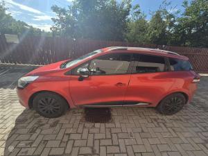 Sarkans Renault Clio 2015 Viļņa, ar dzinēja tilpumu 1.46 L un nobraukumu 167 tūkst. km par 4200 €, foto 3 vietnē AUTOMOTO.COM.LV