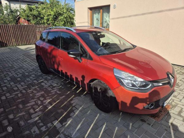 Sarkans Renault Clio 2015 Viļņa, ar dzinēja tilpumu 1.46 L un nobraukumu 167 tūkst. km par 4200 €, foto 3 vietnē AUTOMOTO.COM.LV