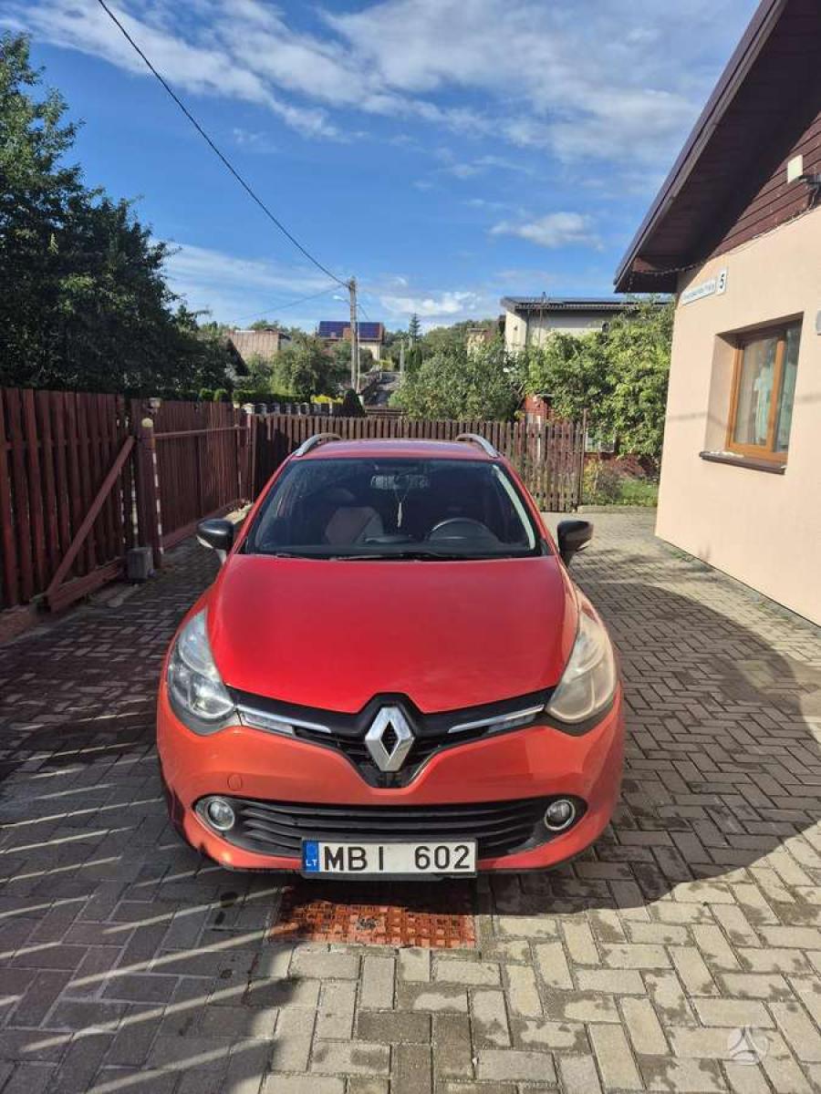 Sarkans Renault Clio 2015 Viļņa, ar dzinēja tilpumu 1.46 L un nobraukumu 167 tūkst. km par 4200 €, foto 5 vietnē AUTOMOTO.COM.LV