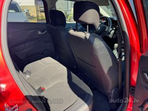 Red Renault Clio 2017 in Tallinn, with an engine capacity of 1.50 L and mileage of 0 thousand km for 4500 €, photo 5 on AUTOMOTO.COM.LV