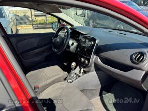 Red Renault Clio 2017 in Tallinn, with an engine capacity of 1.50 L and mileage of 0 thousand km for 4500 €, photo 9 on AUTOMOTO.COM.LV