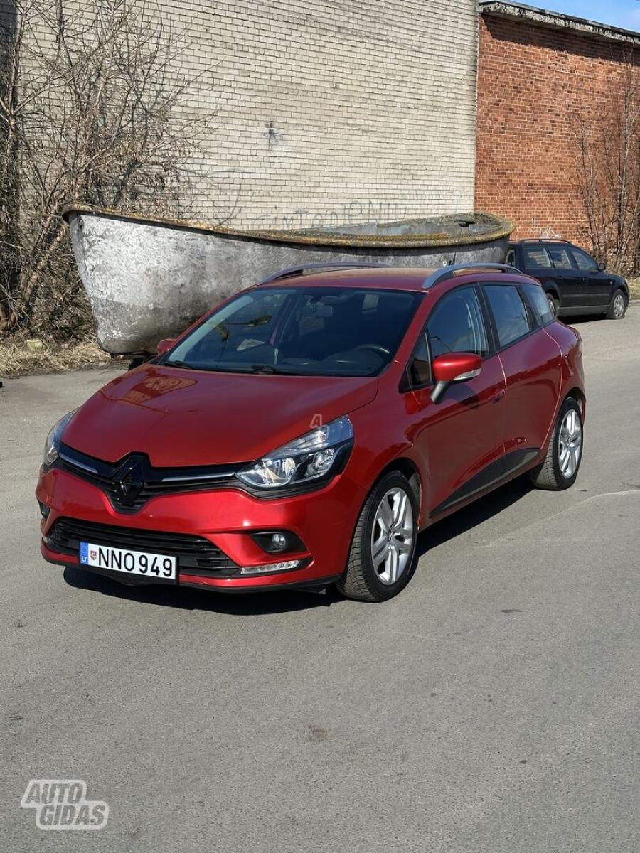 Red Renault Clio 2018 in Klaipeda, with an engine capacity of 0.90 L and mileage of 140 thousand km for 4850 €, photo 3 on AUTOMOTO.COM.LV