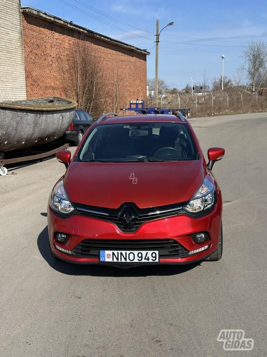 Red Renault Clio 2018 in Klaipeda, with an engine capacity of 0.90 L and mileage of 140 thousand km for 4850 €, photo 4 on AUTOMOTO.COM.LV