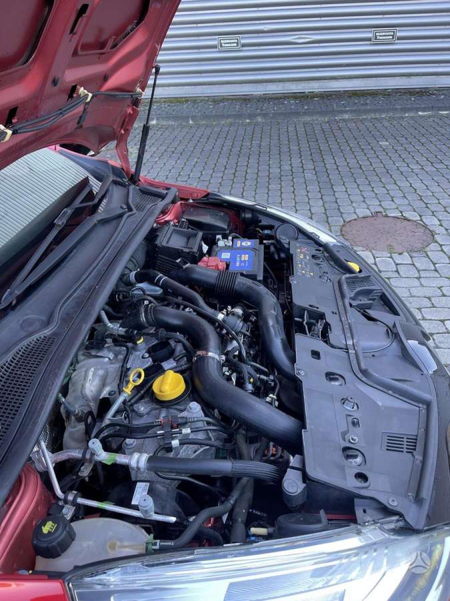 Sarkans Renault Clio 2019 Kauņa, ar dzinēja tilpumu 0.90 L un nobraukumu 145 tūkst. km par 4650 €, foto 21 vietnē AUTOMOTO.COM.LV