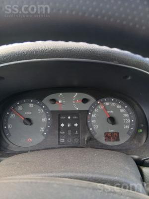 Renault Clio 2005 Jelgava, ar dzinēja tilpumu 1.40 L un nobraukumu 230 tūkst. km par 780 €, foto 6 vietnē AUTOMOTO.COM.LV