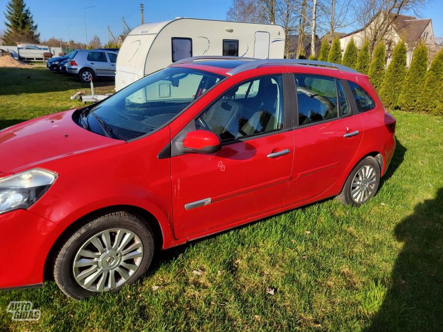 Renault Clio 2011 in Jonava, with an engine capacity of 1.50 L and mileage of 278 thousand km for 1800 €, photo 4 on AUTOMOTO.COM.LV