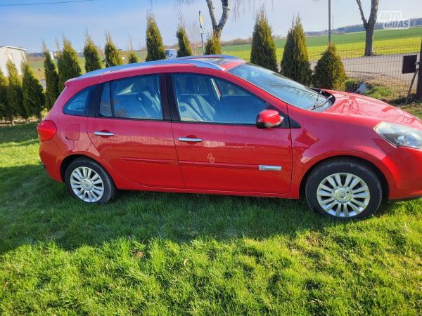 Renault Clio 2011 in Jonava, with an engine capacity of 1.50 L and mileage of 278 thousand km for 1800 €, photo 7 on AUTOMOTO.COM.LV